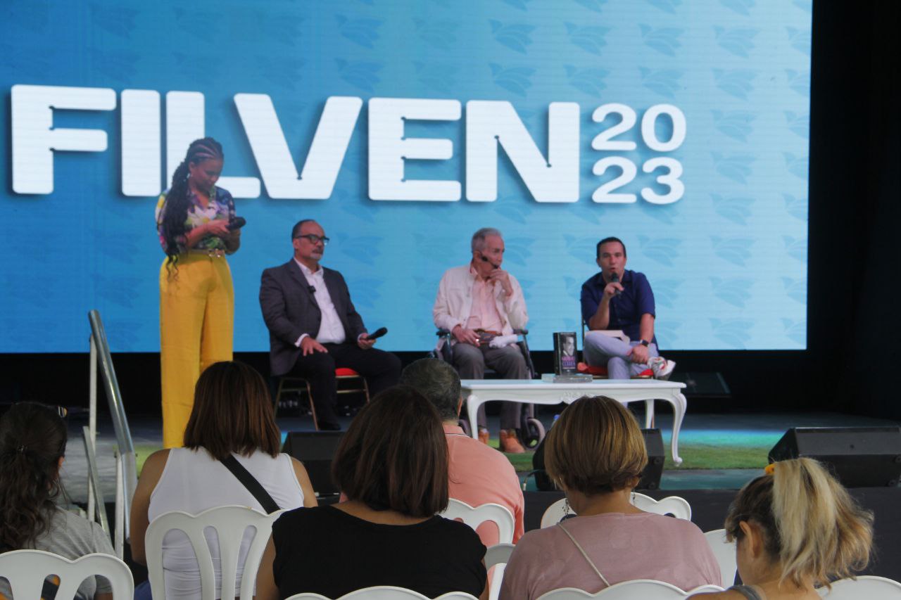 Gilberto Correa presentó su biografía en la Filven 2023 – FILVEN